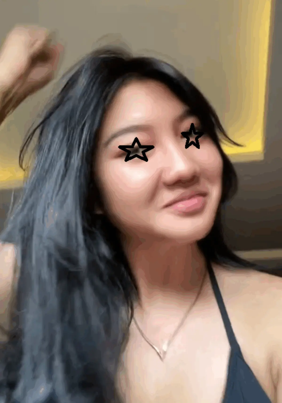 Link Video Viral 8 Menit Erika Putri Pakai Pakaian Sensual Jadi Buruan ...