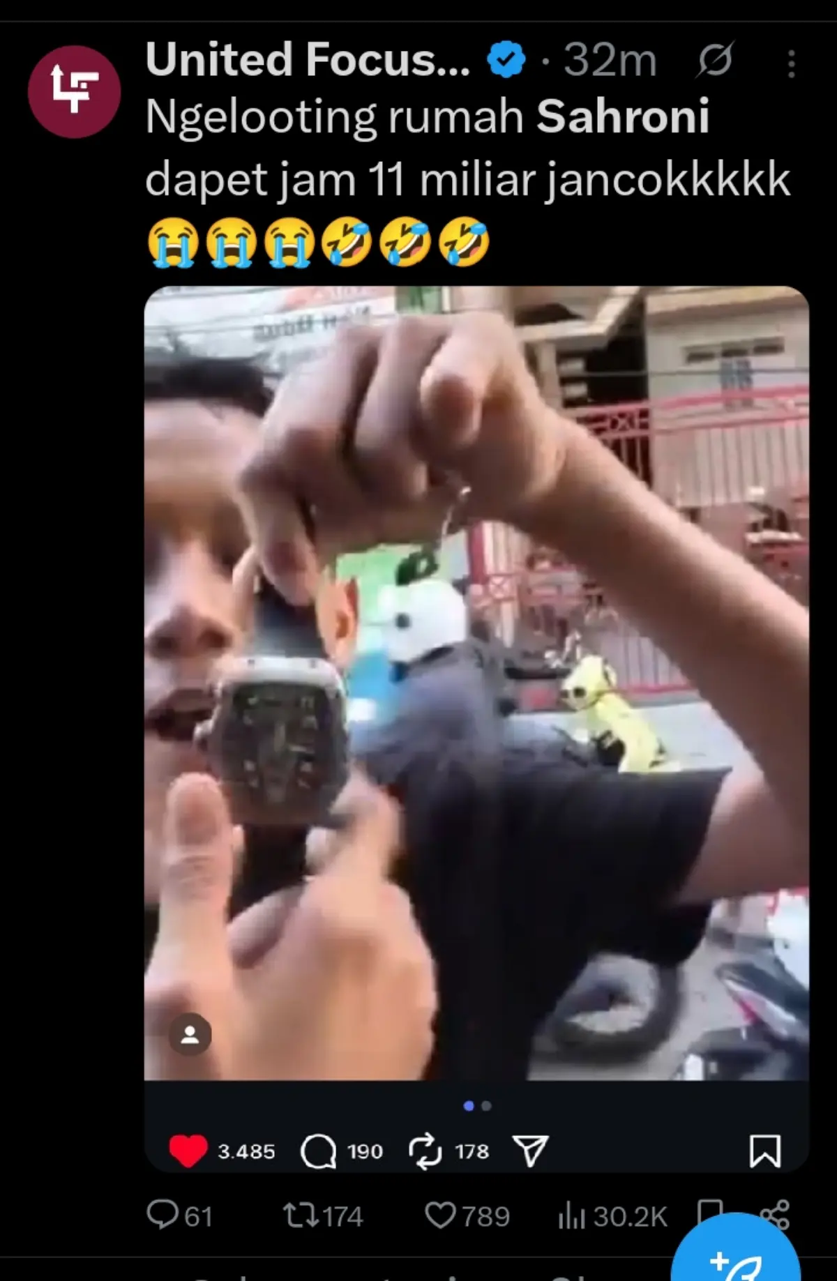 Barang Mewah Bernilai Miliaran Hingga Sertifikat Tanah Ahmad Sahroni Dijarah Warga – Kurasimedia.com