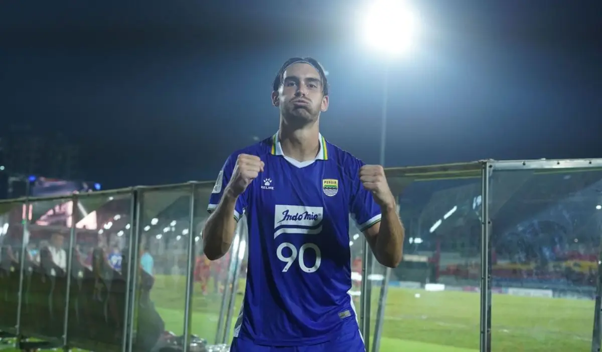 Persib vs Dewa United: Andrew Jung Siap Bentrok dengan Nick Kuipers ...